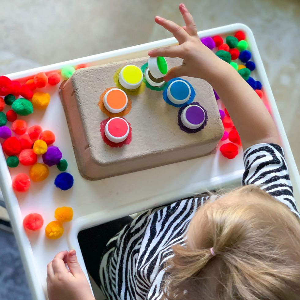 Developing Fine Motor Skill for Toddlers - 7 Days of Play