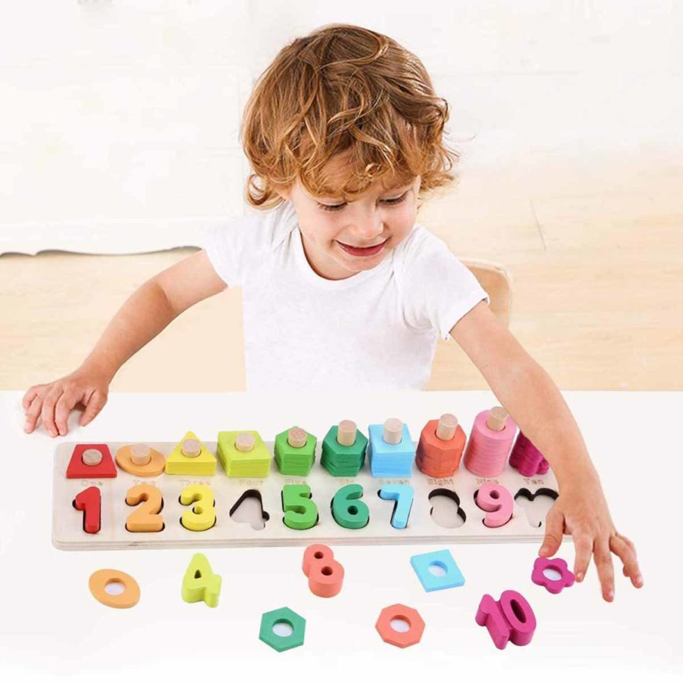 Easy DIY Counting Puzzle for Kids - 7 Days of Play
