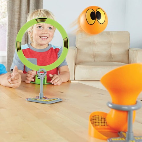 DIY Catapult | How to Make a Catapult Out of Simple Supplies - 7 Days ...