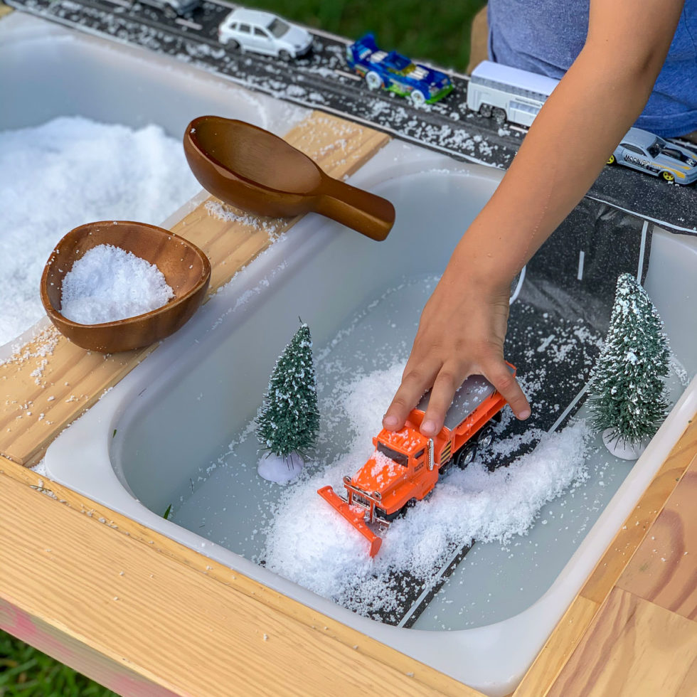 DIY Snow for Sensory Play: 4 Easy Kid Recipes - 7 Days of Play