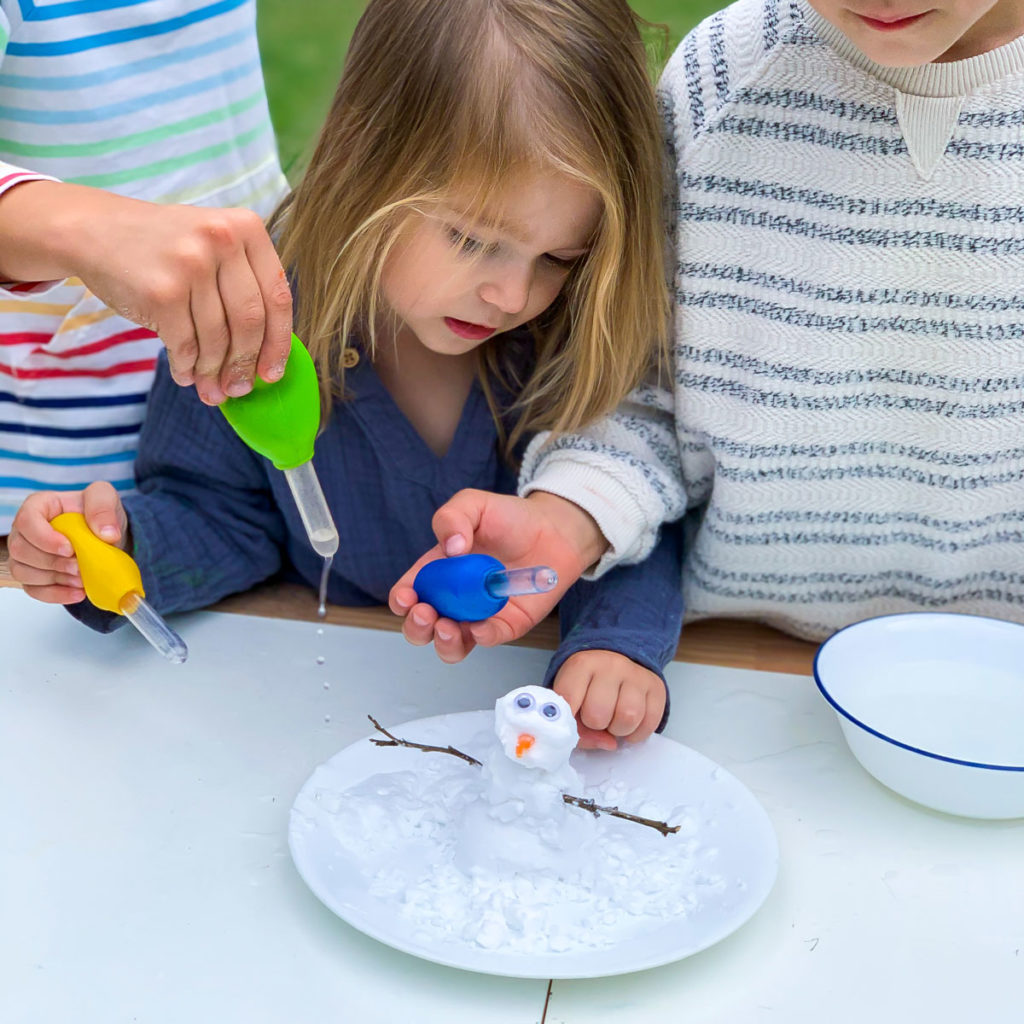 DIY Snow for Sensory Play: 4 Easy Kid Recipes - 7 Days of Play
