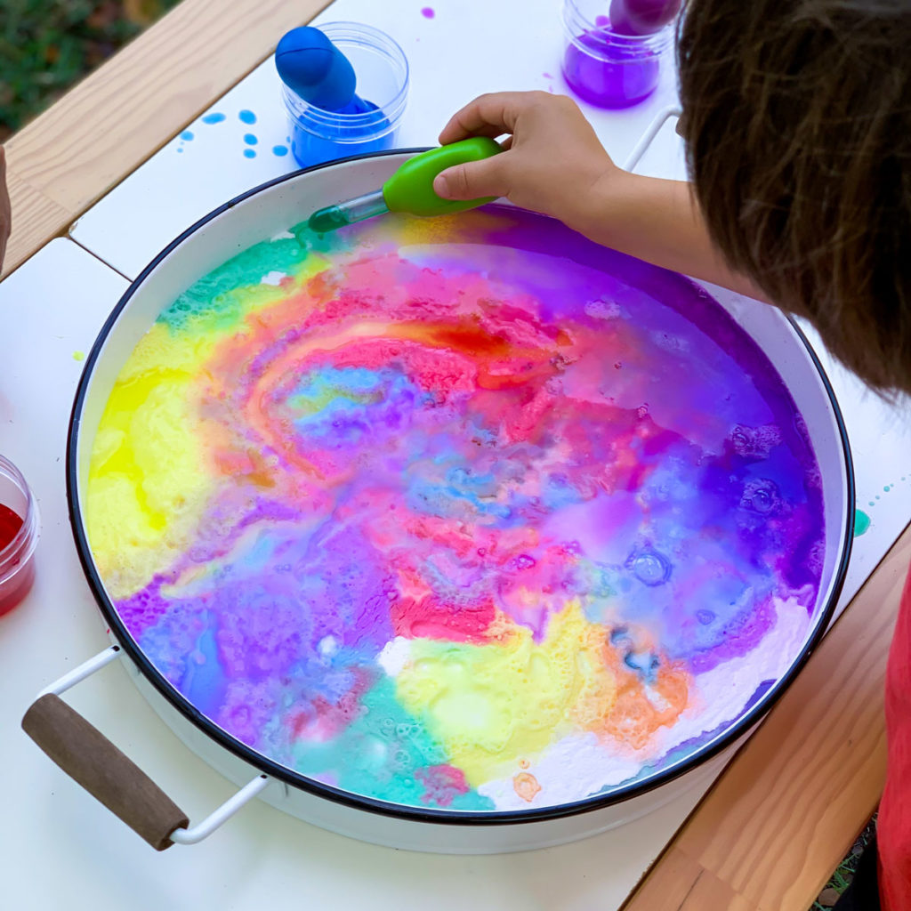 Easy Experiment to Do at Home - Fizzy Science - 7 Days of Play