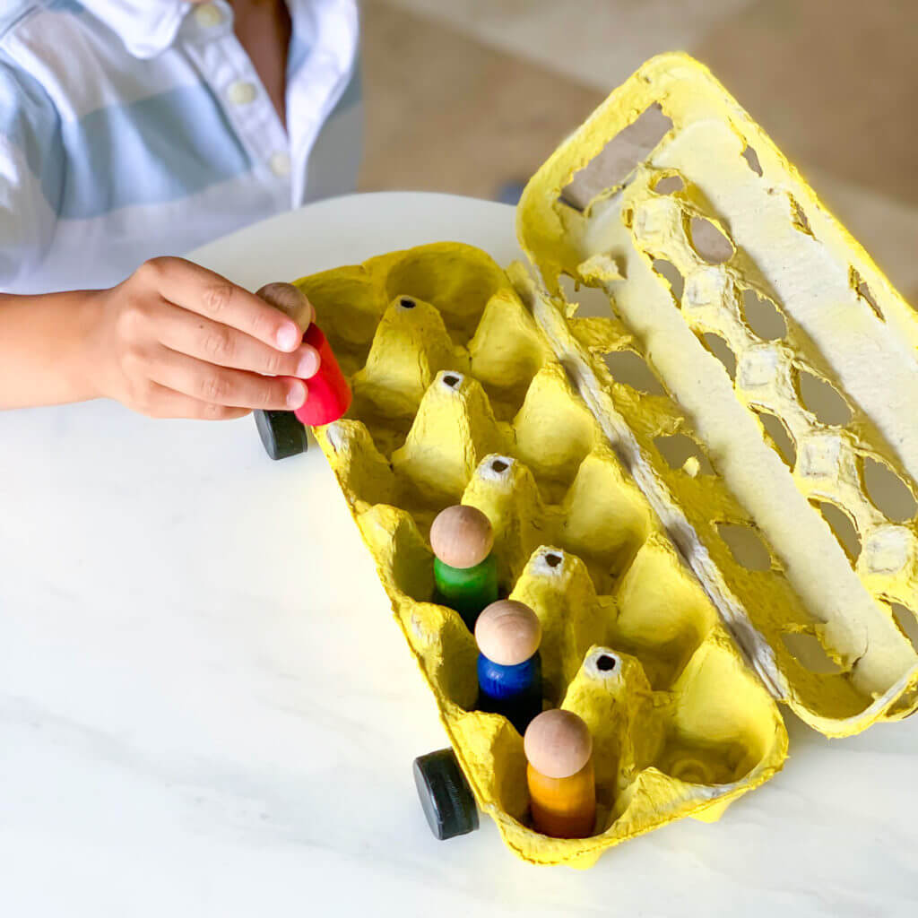 School Bus Craft - Amazing Way to Use an Egg Carton - 7 Days of Play