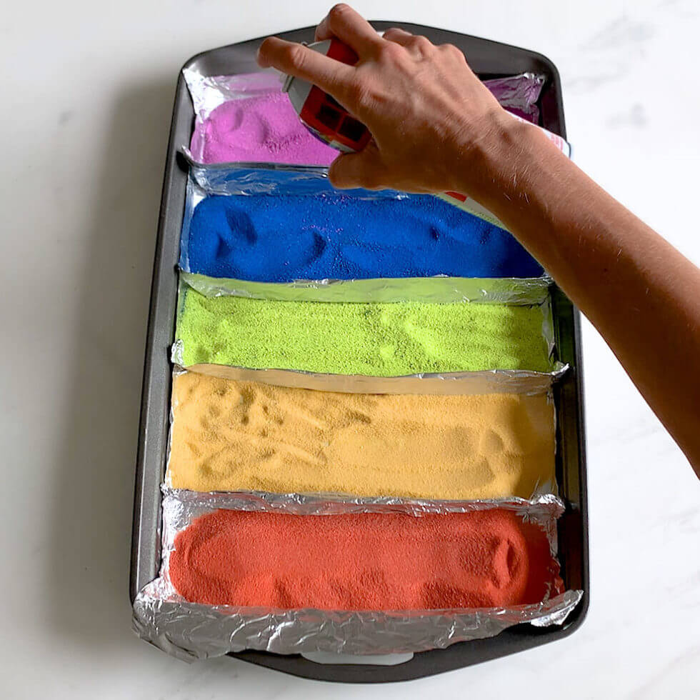 Hydrophobic Sand - How to Make Magic Sand - 7 Days of Play