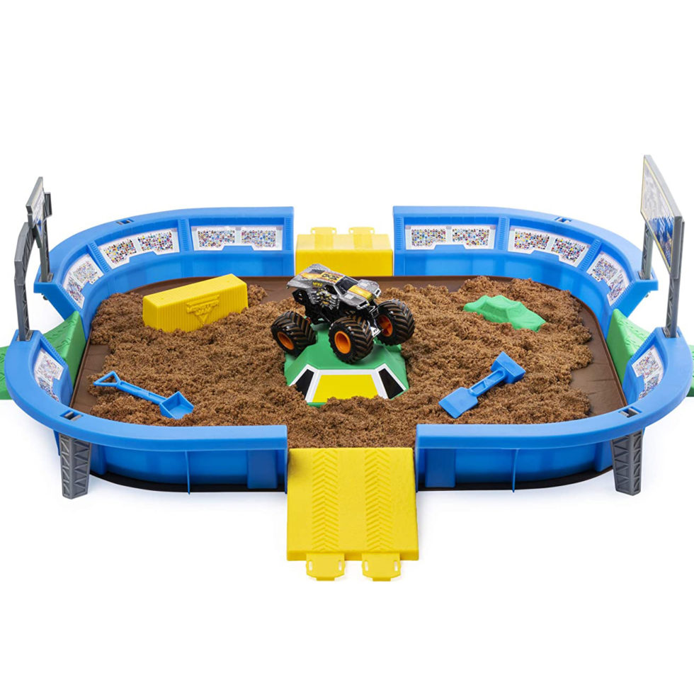 Messy Play for Toddlers - Make a Pudding Sensory Bin