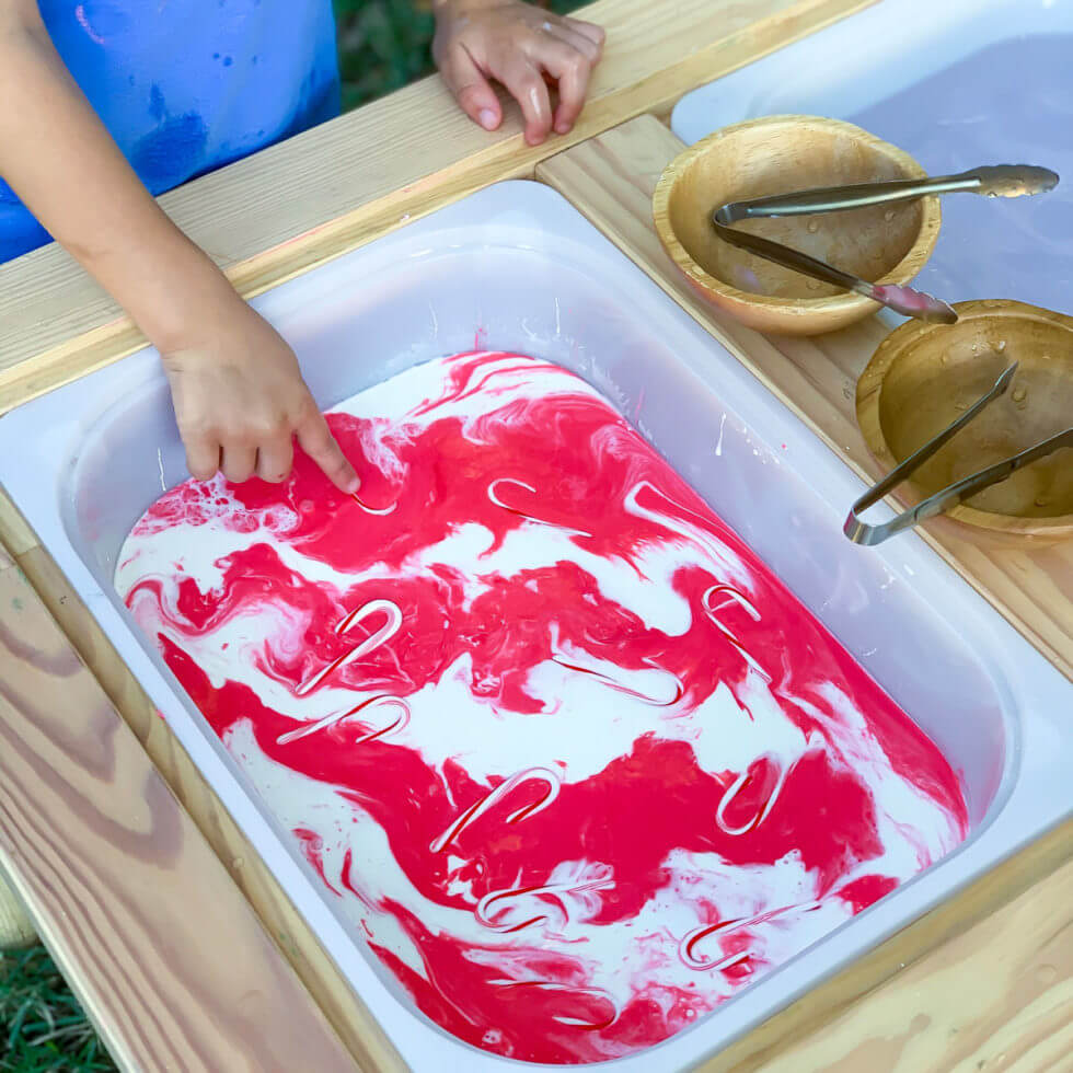Christmas Sensory Activity - How to Make Candy Cane Oobleck