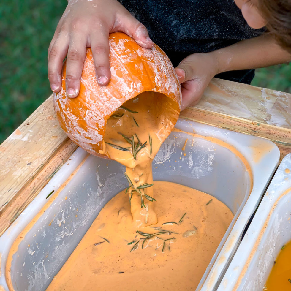 84 Fun and Easy Halloween Crafts and Activities for Kids in 2024 - 7 ...