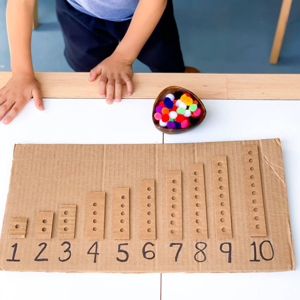 Counting Activity - How to Make a DIY Number Board - 7 Days of Play