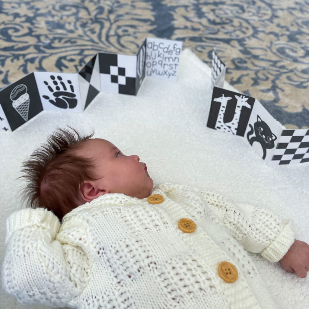 Black and White Patterns for Babies - Printable Cards