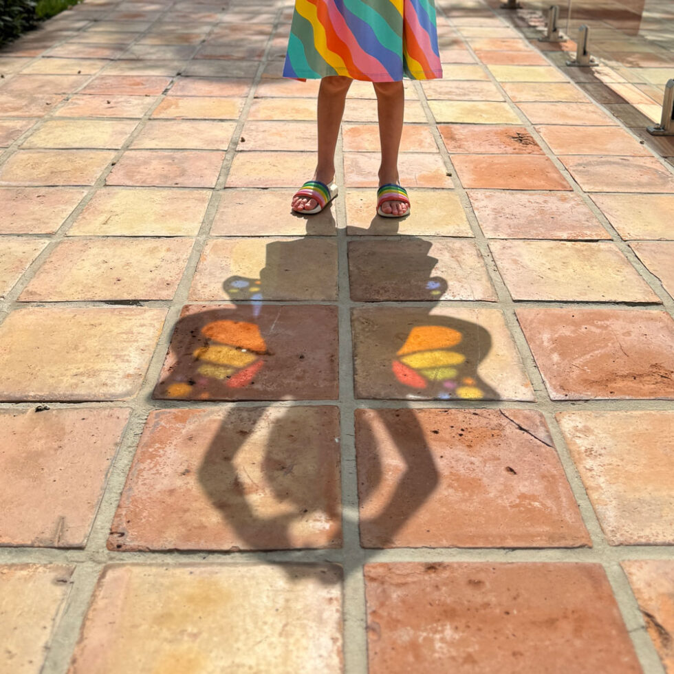 How to Make Sun Catchers You Can Wear! - 7 Days of Play